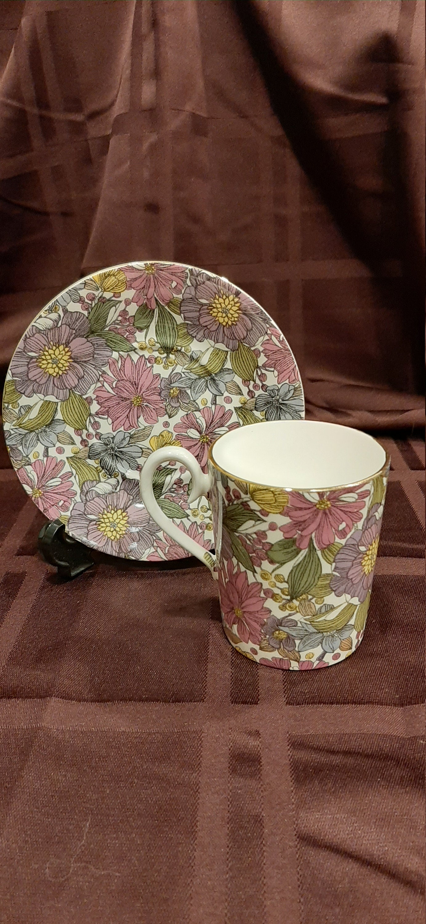 Vintage Camelot Pattern Set of Cup &saucer by Royal Albert - Etsy