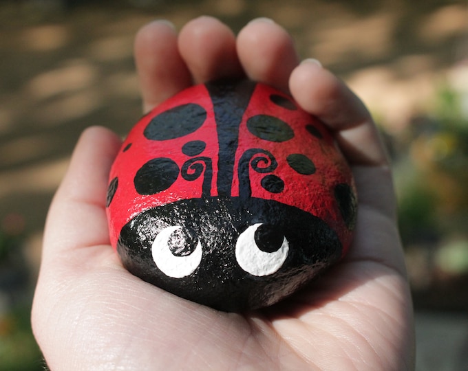Large Hand Painted Ladybug Rock With Face - Etsy