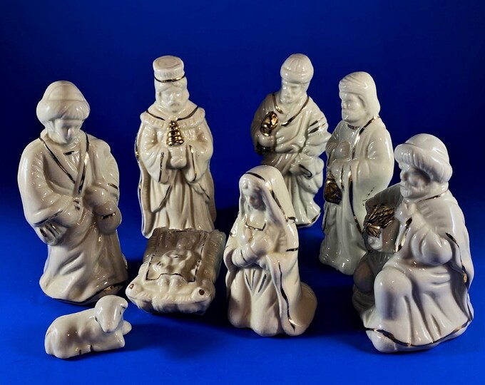 Eight Piece Porcelain Nativity Set - Etsy
