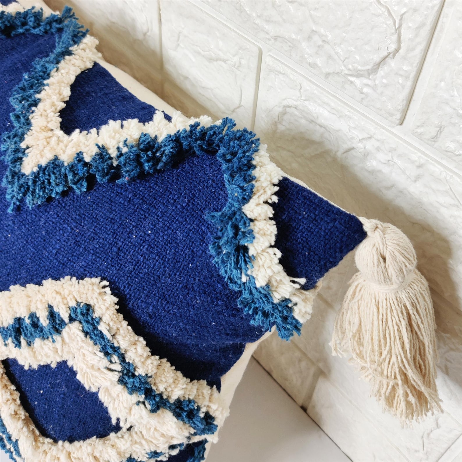 Navy Blue & Ivory Embroidered Hand Machine Tufted Boho Textured Raw ...