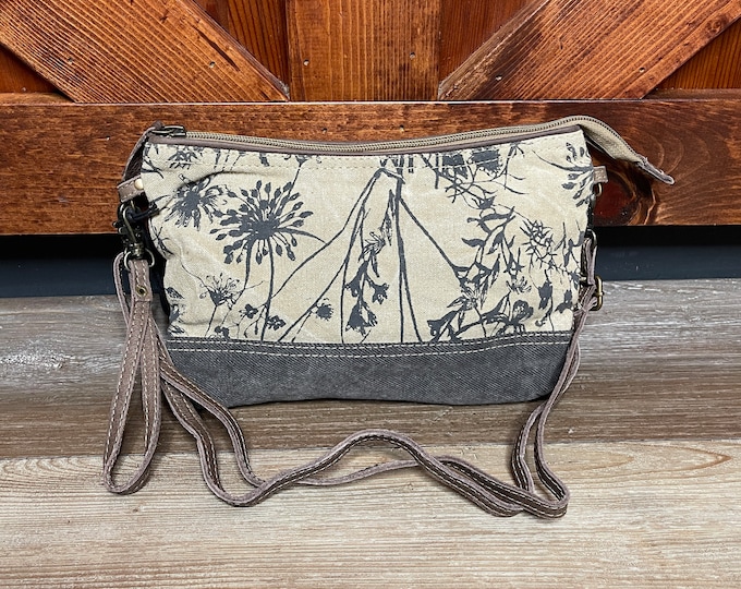 Dainty Delight Small Crossbody Purse Upcycled Canvas Bag - Etsy