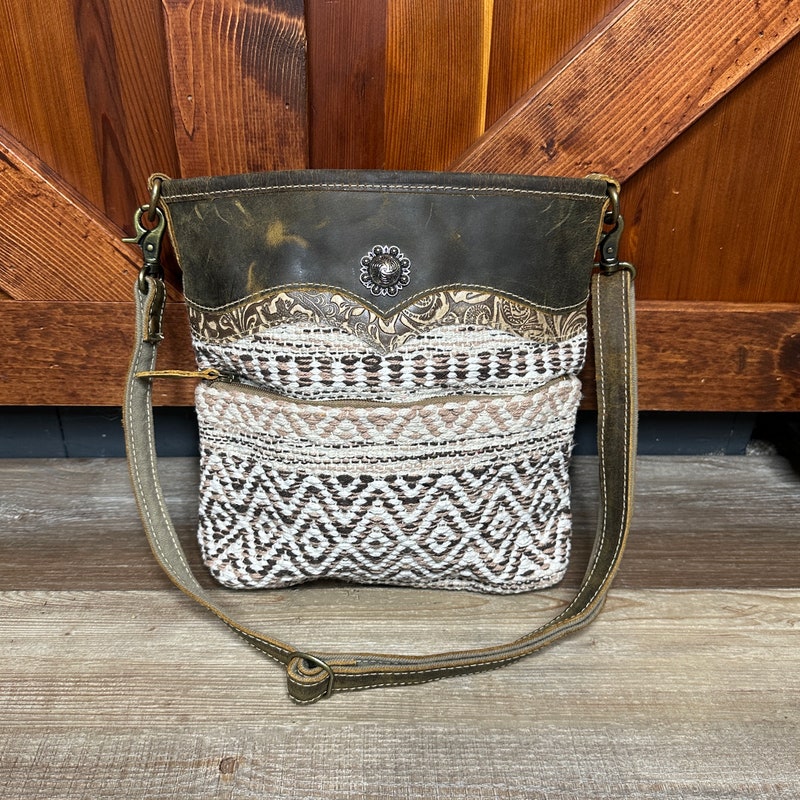 Myra Purse - Etsy