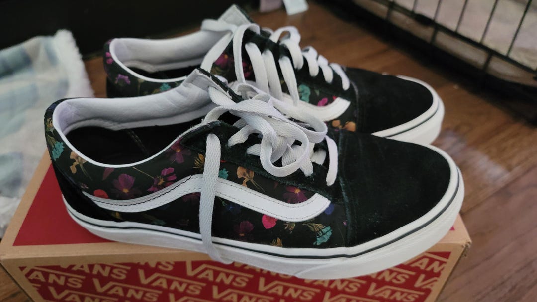 Old Skool Vans With Roses - Etsy