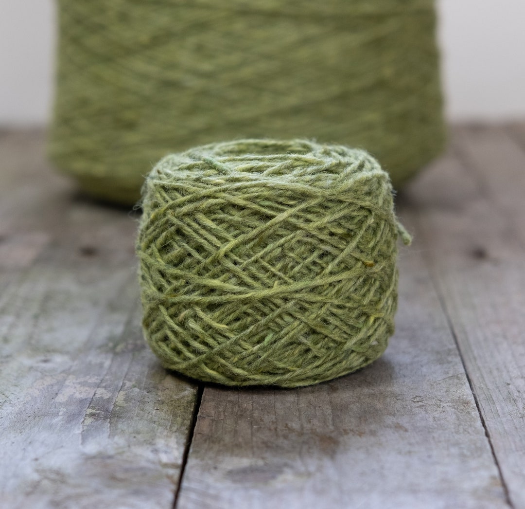 Irish Tweed Yarn, Donegal Tweed Knitting Yarn, Aran Weight Yarn, Wool ...