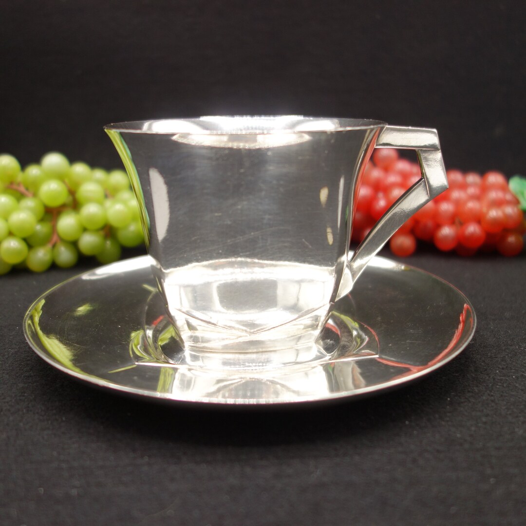 Suë & Mare 'chevrons' Tea Cup and Saucer Art Deco Design for Gallia ...