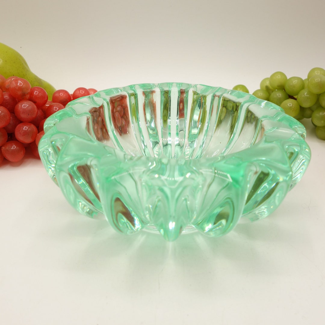 Crystal Trinket Bowl - Mint Green - Art Deco - Pierre D'avesn for Daum ...