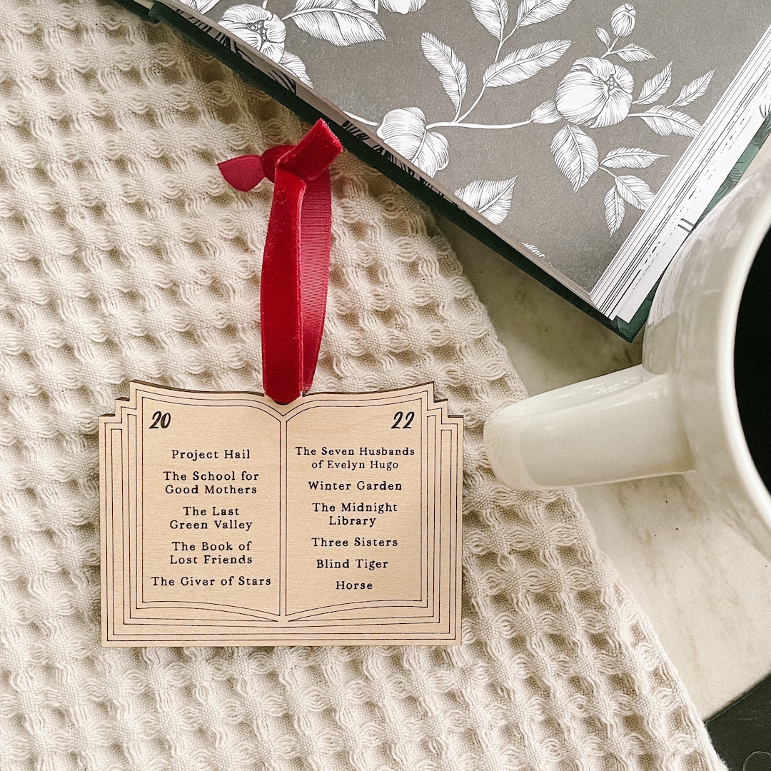 A Year in Books Ornament | Book Club | End of Year | Christmas Gift ...