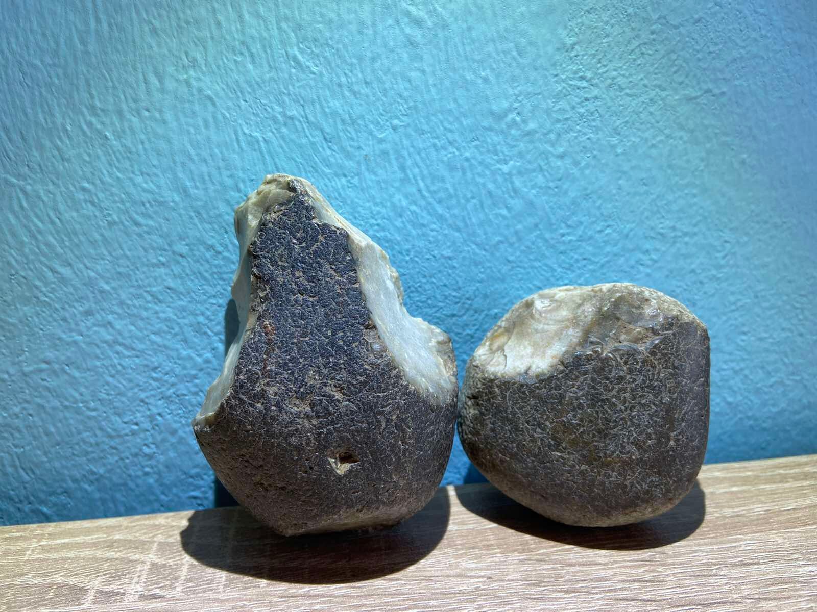 2 BEAUTIFUL RARE FLINTS/ Extraordinary Rare Raw Creamy Flintstone/ Fire ...