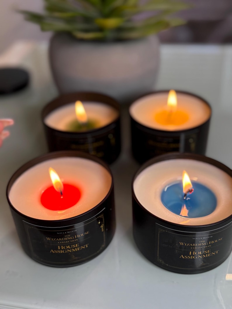 Wizarding House Color Reveal Candle | Bookish Soy Wax Candle - Etsy