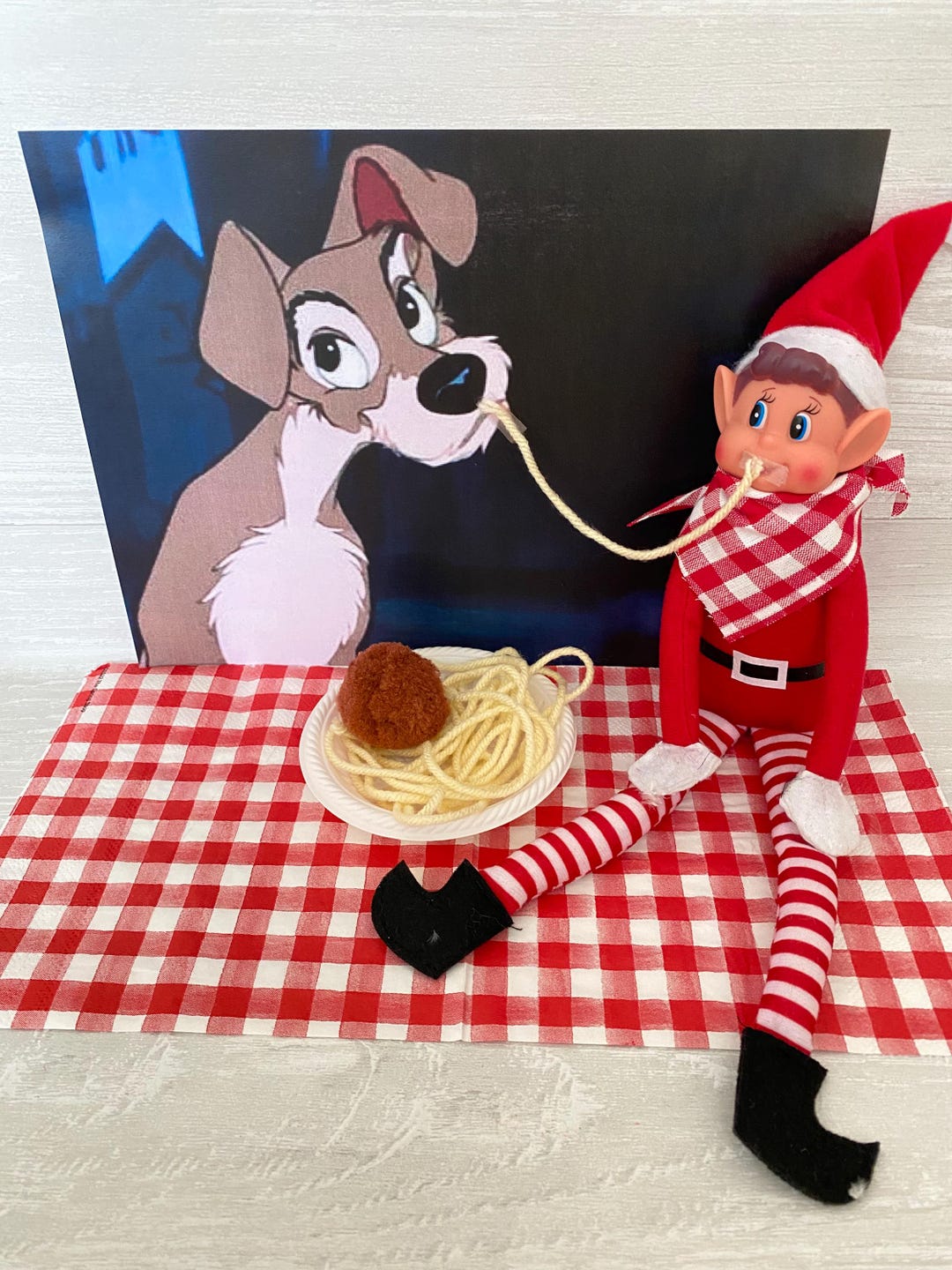 Christmas Elf Disney Lady & the Tramp Pasta Scene - Etsy
