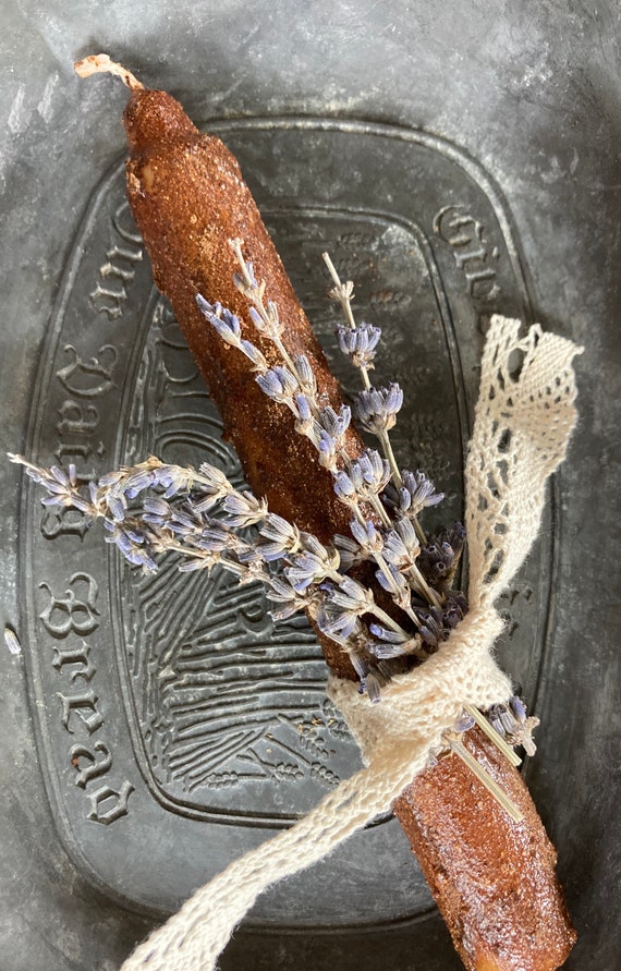 Primitive Grungy Candle With Lace and Lavender - Etsy