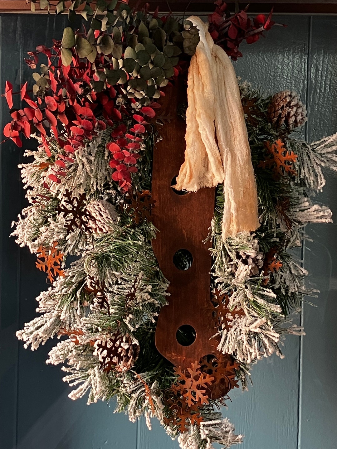 Antique Stocking Stretcher and Rusty Snowflakes Flocked Wreath With ...