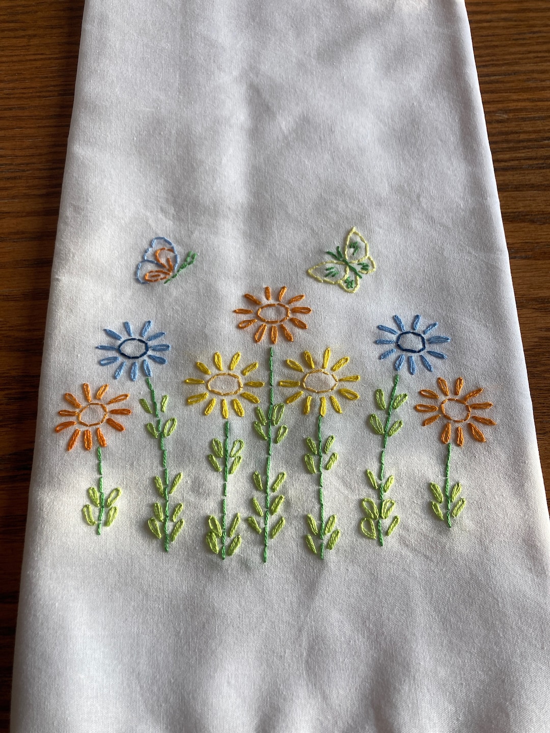 Hand Embroidered Daisies and Butterflies Hand Towel - Etsy