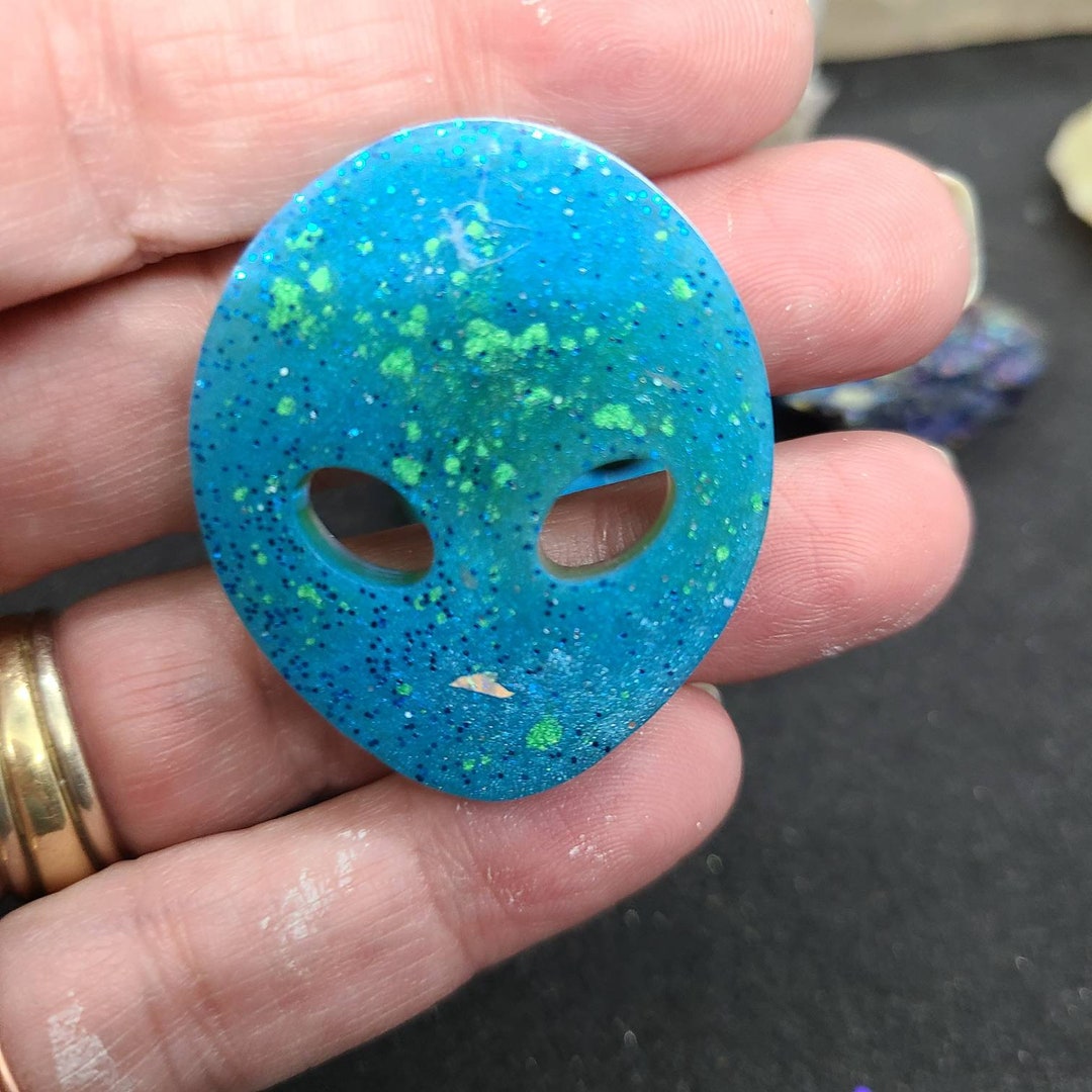 Alien Magnets Refrigerator Magnets Set of 2 Magnets - Etsy