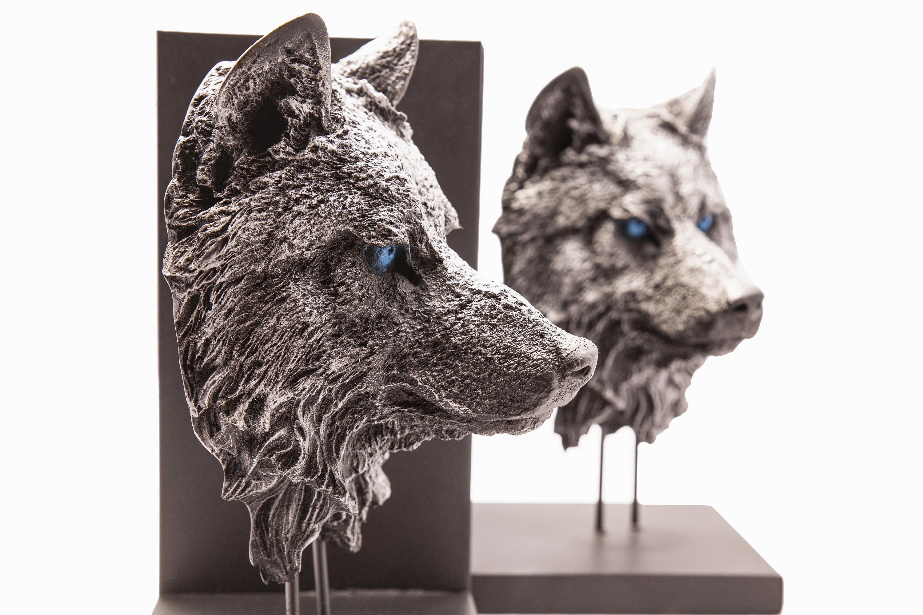 Wolf Head Bookends Blue Eyed Wolf Book Stopper Book | Etsy UK
