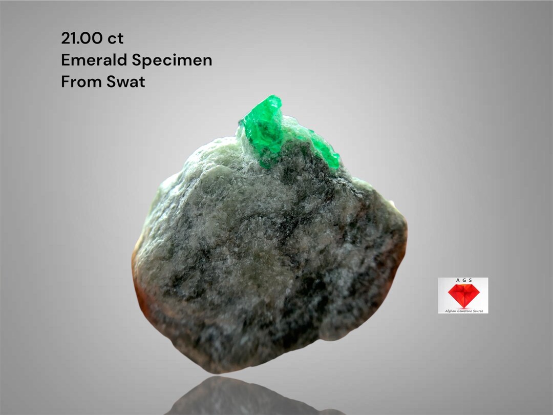 21.00 Ct Swat Emerald Crystal | Natural Green Emerald Specimen | Raw ...