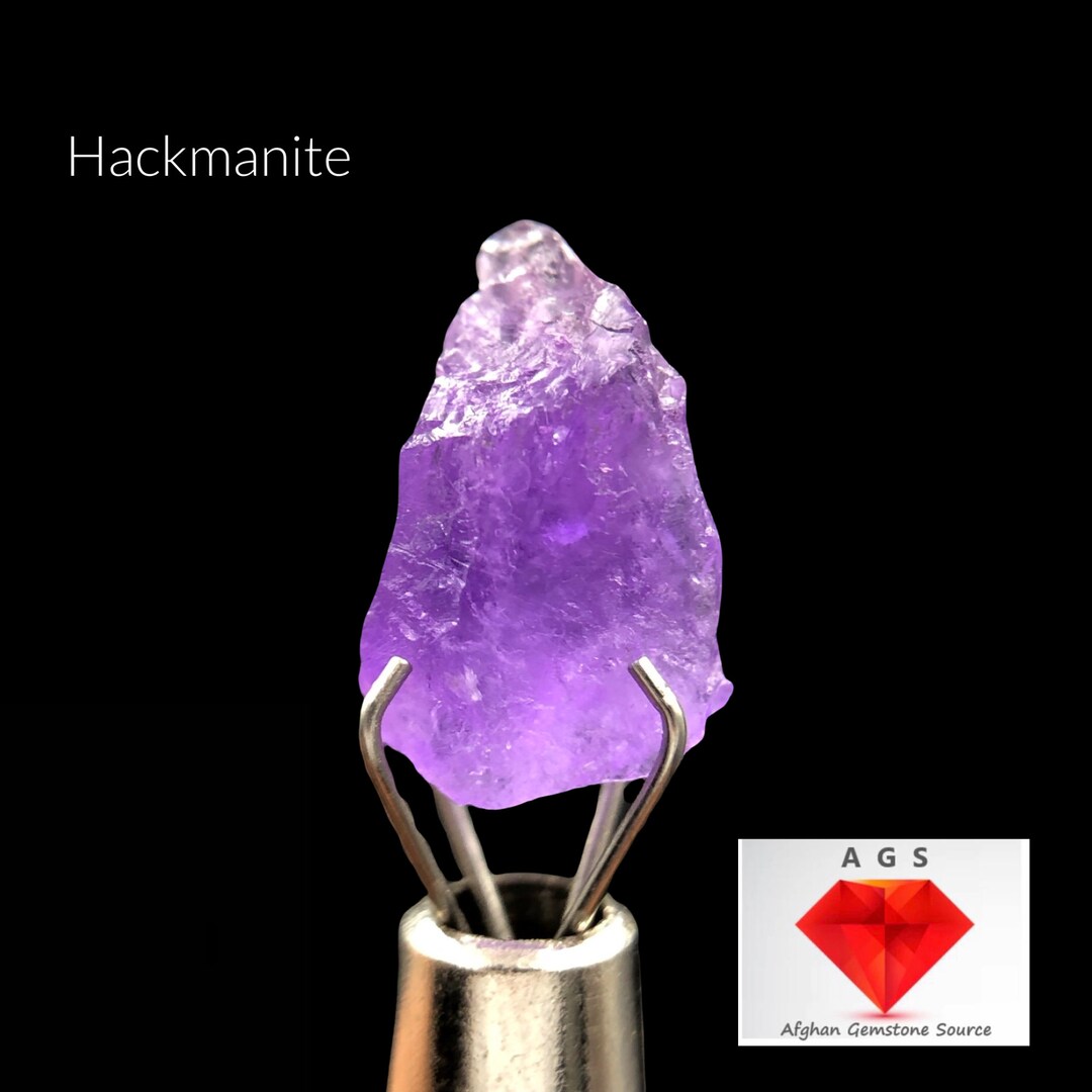 Rare 1.835 Ct Rough Hackmanite With Strong Tenebrescent Color Change ...