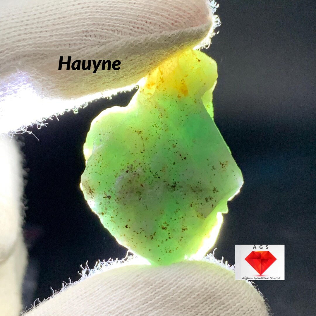Most Rare 79 Ct Green Hauyne Specimen From Badakhshan, Afghanistan - Etsy
