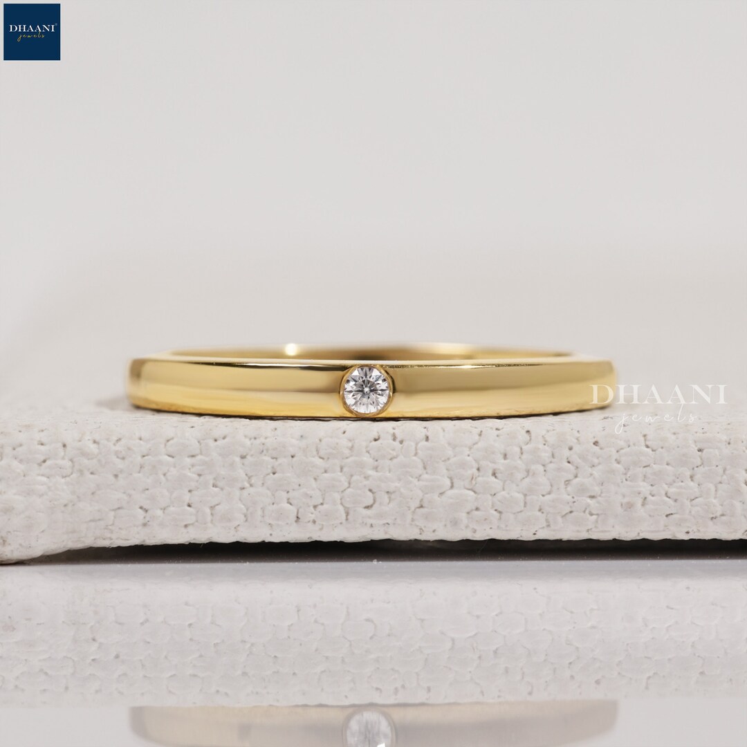 Flush Set Diamond Wedding Band, Classic Solitaire Band, Single Diamond ...