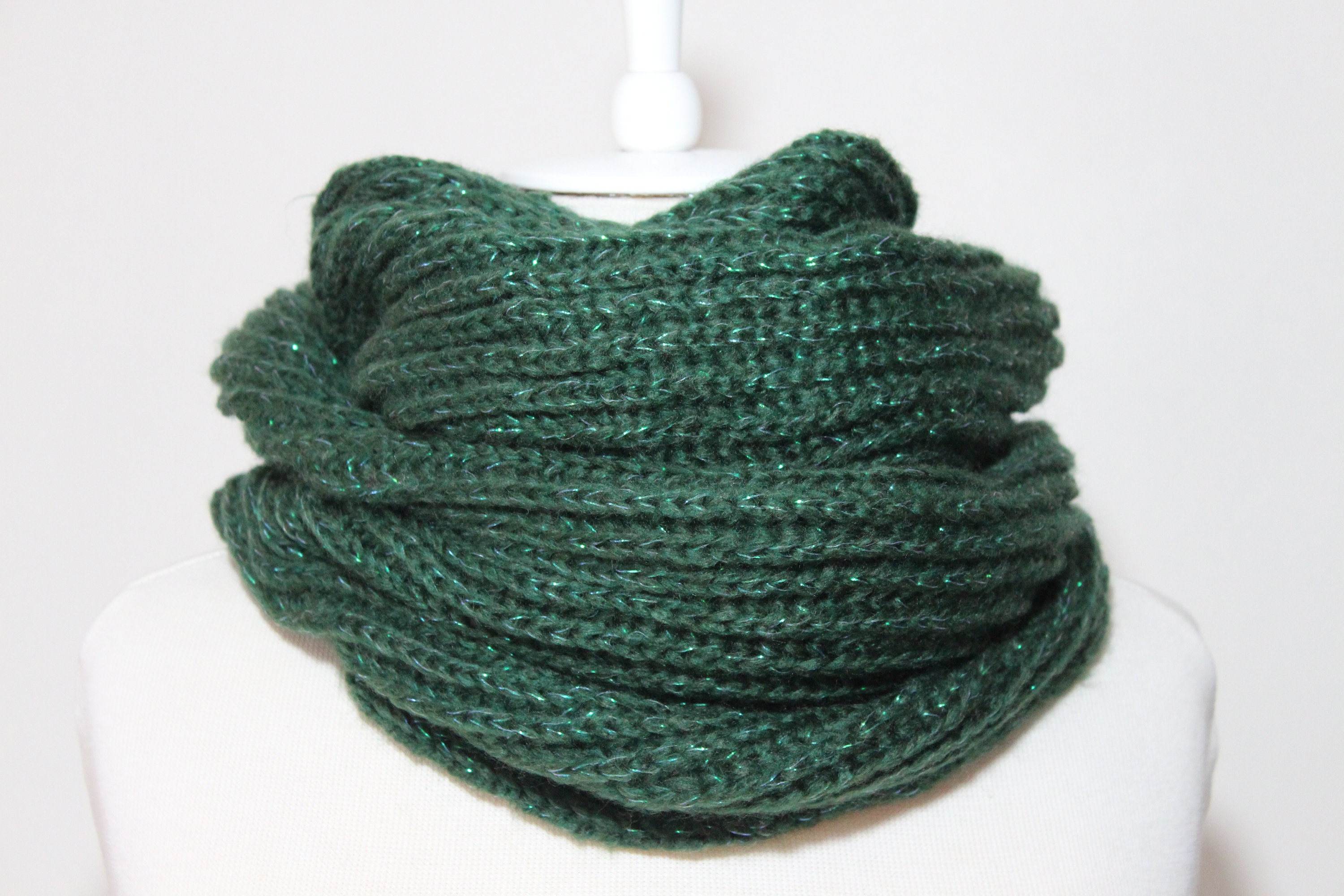 Gifts for Her, Chunky Knit Infinity Scarf in Green Color, Warm and Soft ...