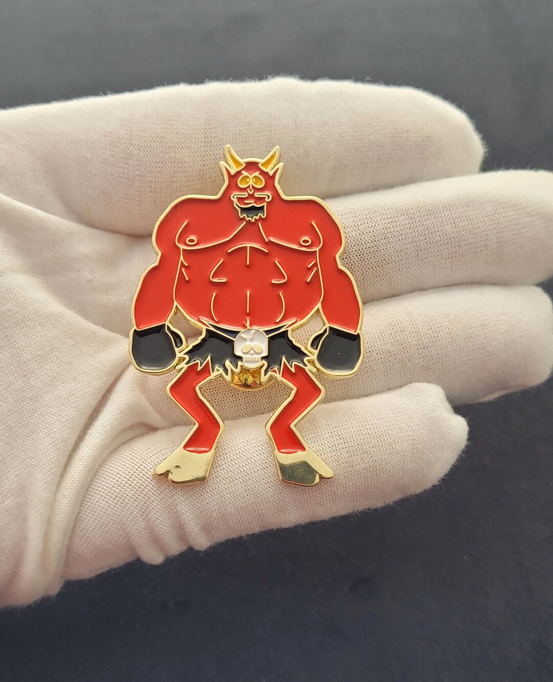 2 LIMITED EDITION Heavy Enamel Pin Devil Boxer Gold Edition - Etsy