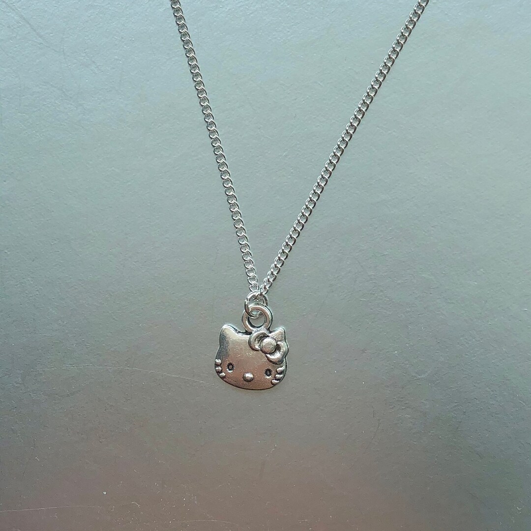 Hello kitty necklace, cottagecore, y2k, lesbian, lgbtq,gay, jewelry ...