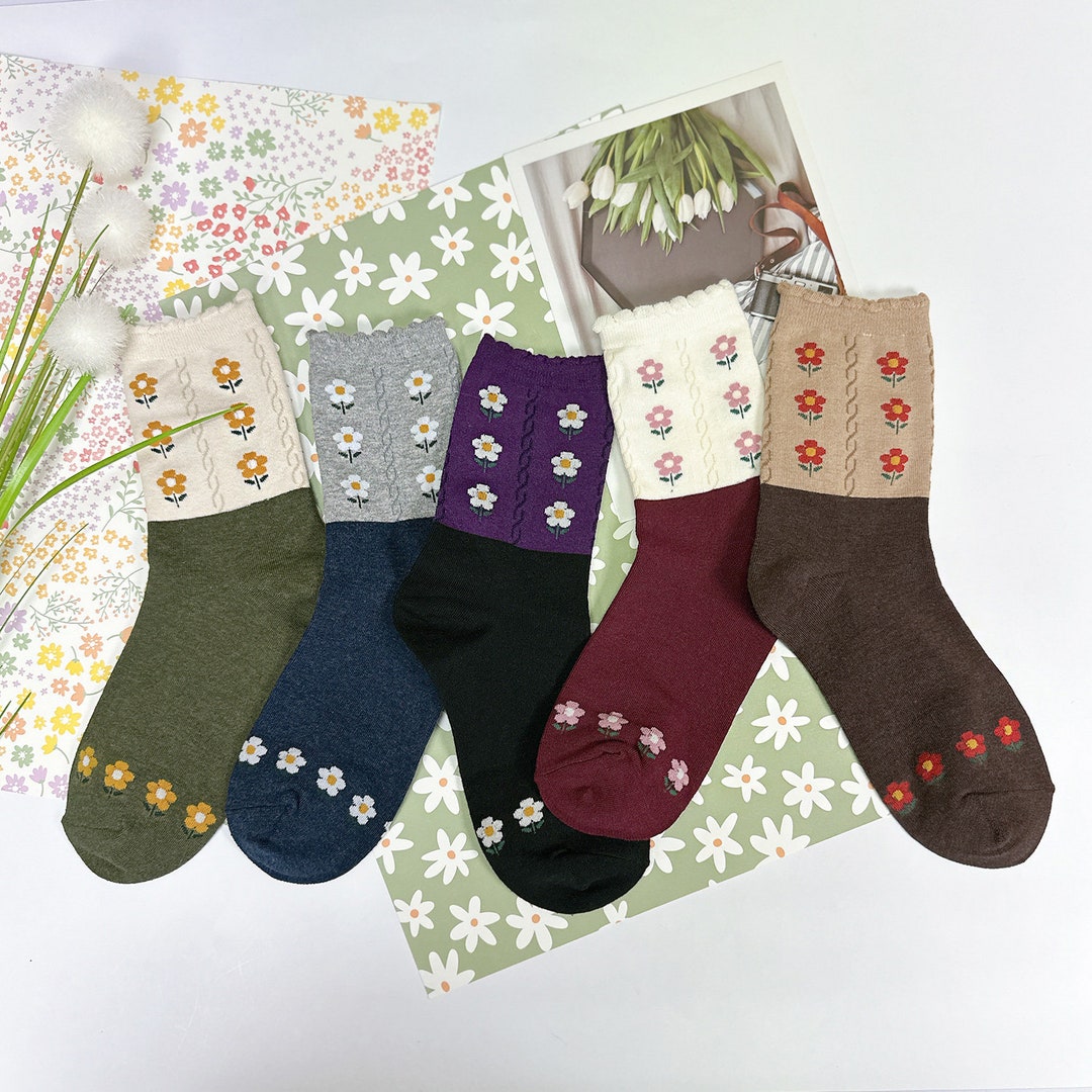 7DAYSSOCKS Women's Picot Flower Pattern Crew Socks - 5 Pair Set W/ Gift ...