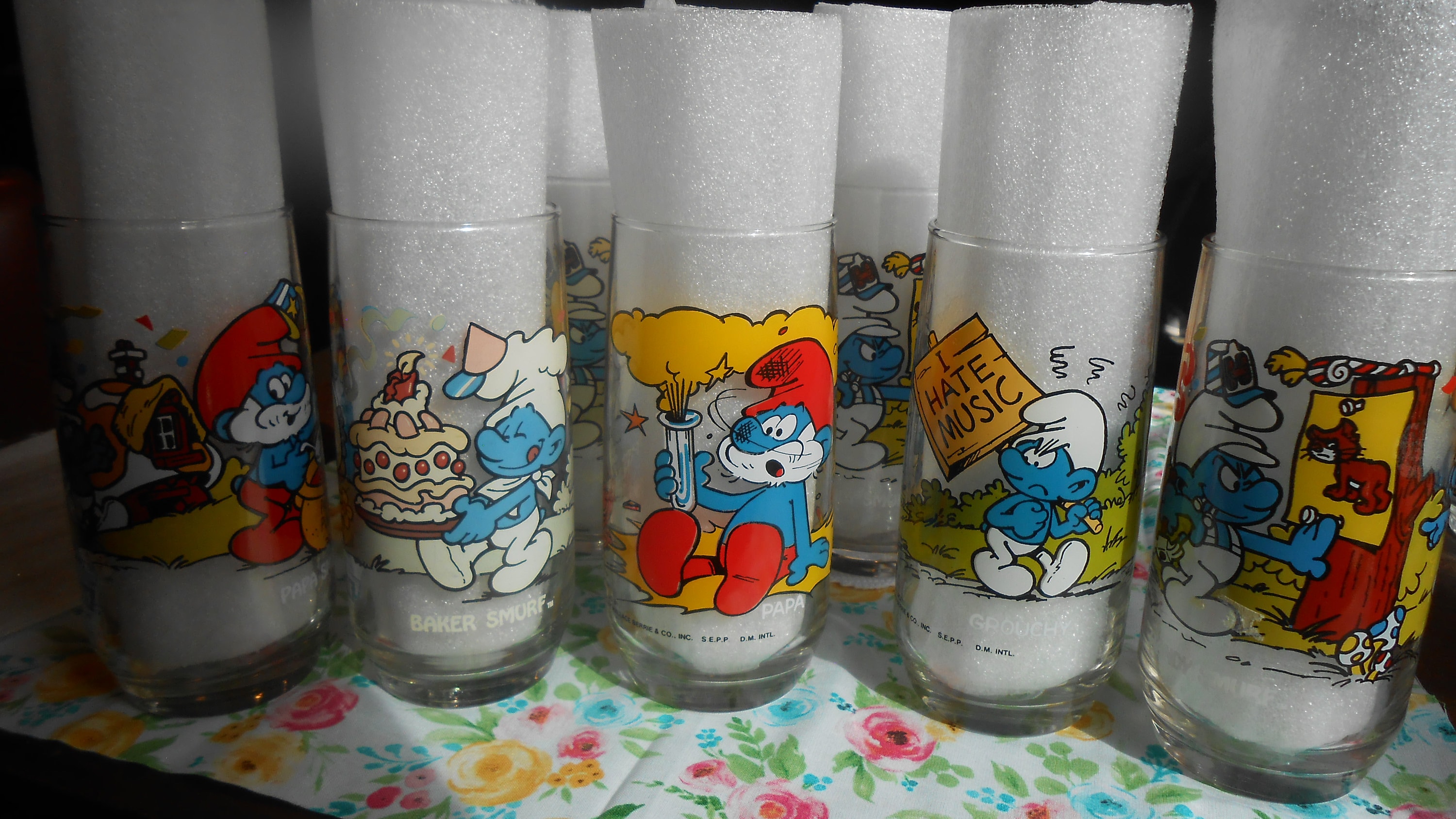 Vintage Drinkware~ Set of 5 "smurfs" - Etsy