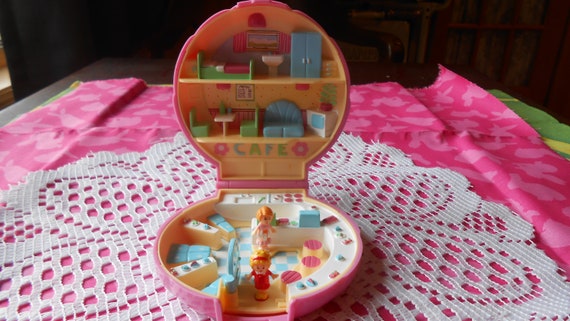 1989 Vintage Polly Pocket Compact Complete Polly's Cafe | Etsy