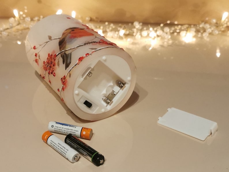 LED Candle "red Robin Bird" 3D Effect - Wax Pillar Candle - Gift ...