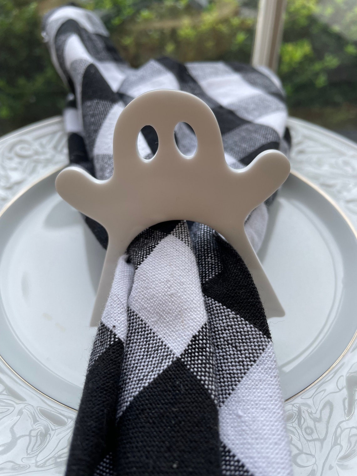 4 Ghost Napkin Rings Halloween Place Setting Dinner | Etsy