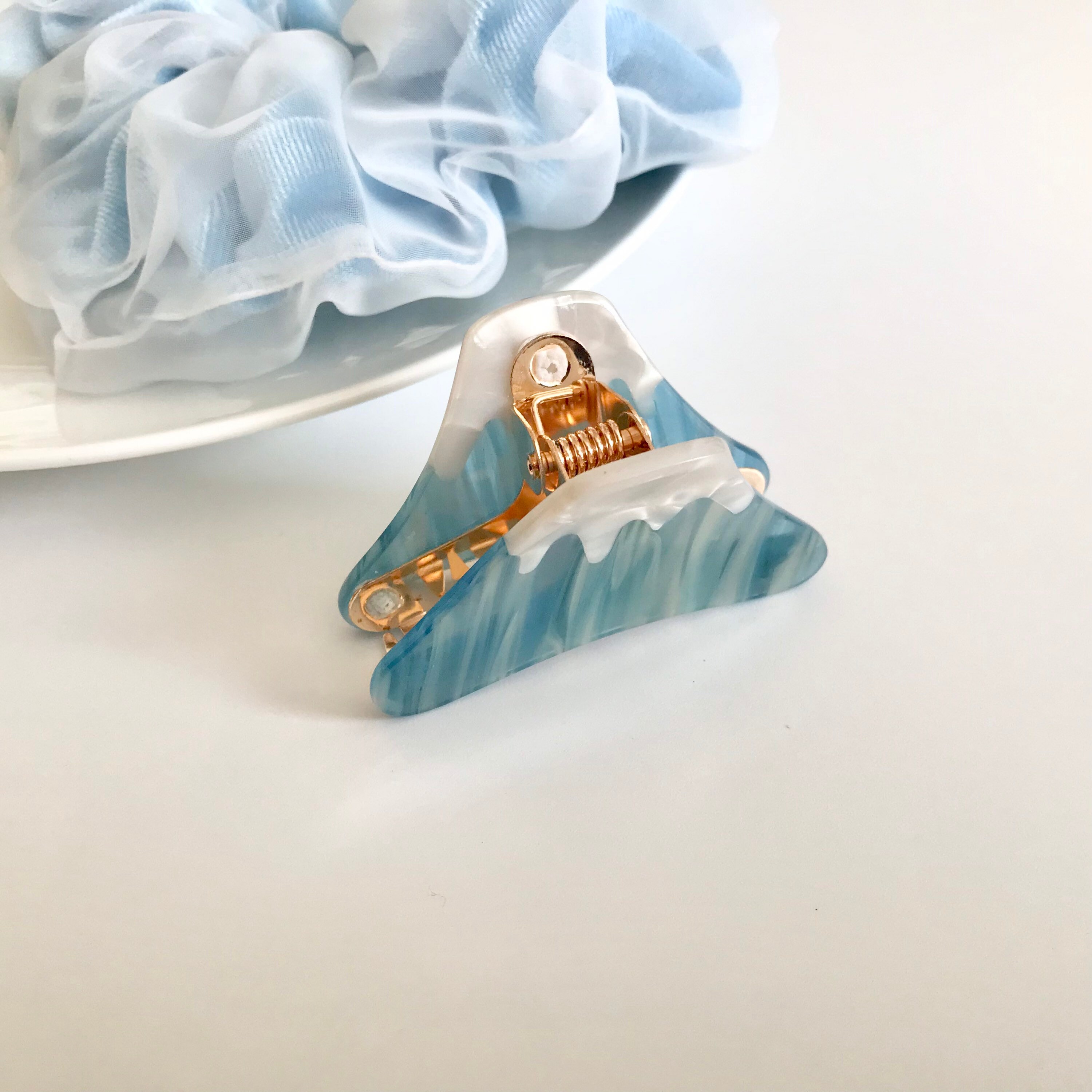 Small Hair Claw Clips Mount Fuji Hair Claw Triangle Hair | Etsy