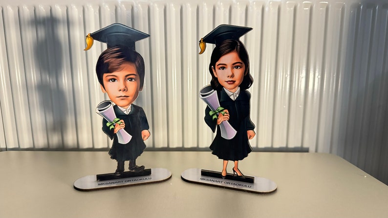 Custom Graduation Caricature Figurine With Photo Personalization ...
