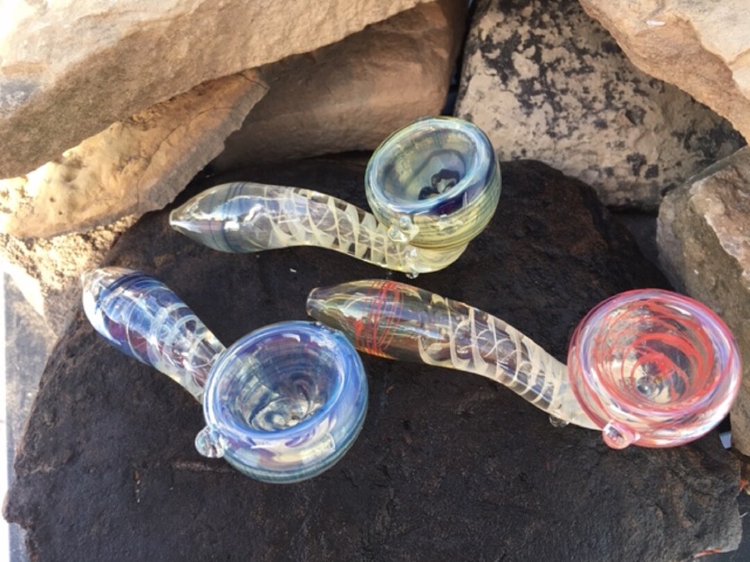 Glass Pipes, Custom-made Hand-blown Glass Pipe, Color Changing Glass ...
