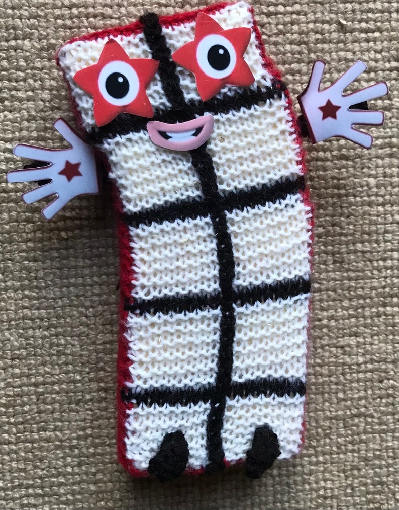 NUMBERBLOCKS Knitting Pattern. 16 Characters on Wood. PDF Download. - Etsy