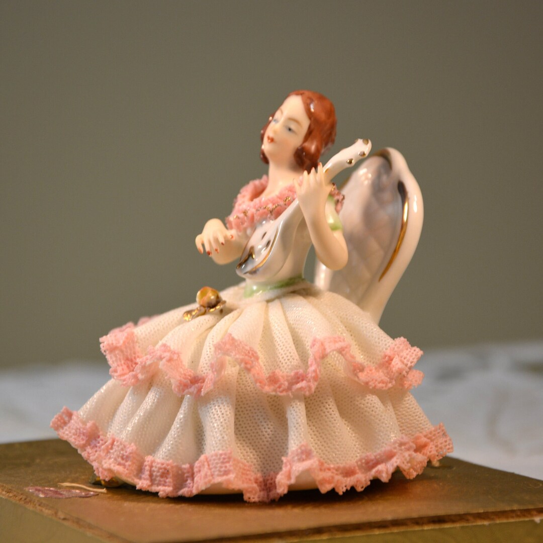 Porcelain Figurine From Saxony (DRESDEN), Signed, the Mandolin Player ...
