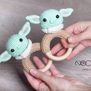 Baby Green Alien Crochet Rattle Baby Grogu Nursery Gift Space Wars Baby ...