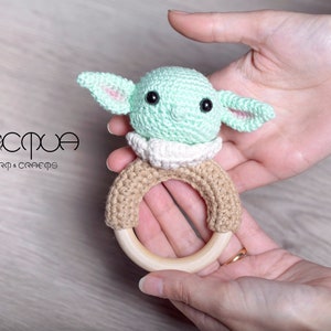 Baby Green Alien Crochet Rattle Baby Grogu Nursery Gift Space Wars Baby ...