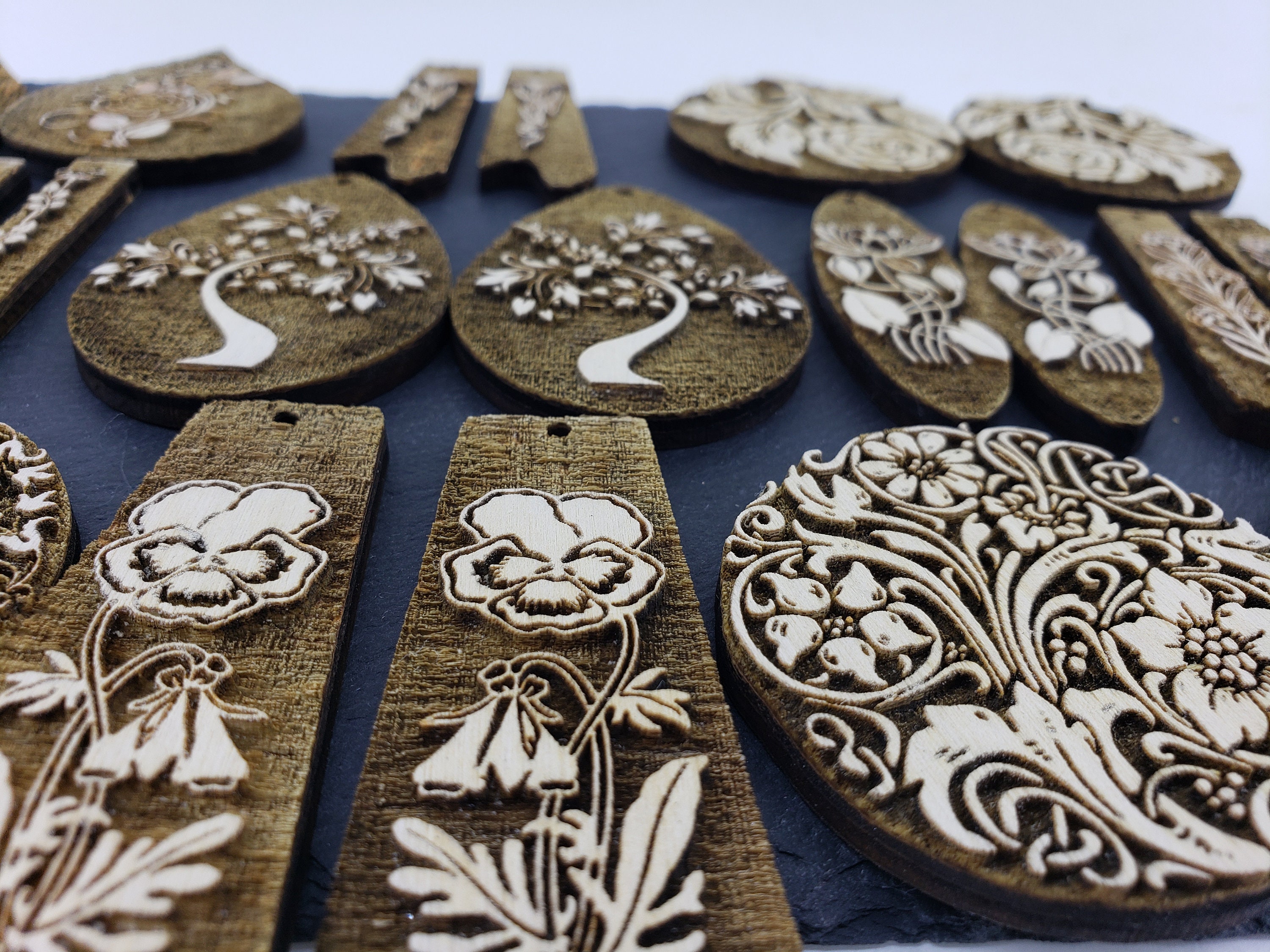 Revers Engrave Flower Earring Bundle 2 - Etsy