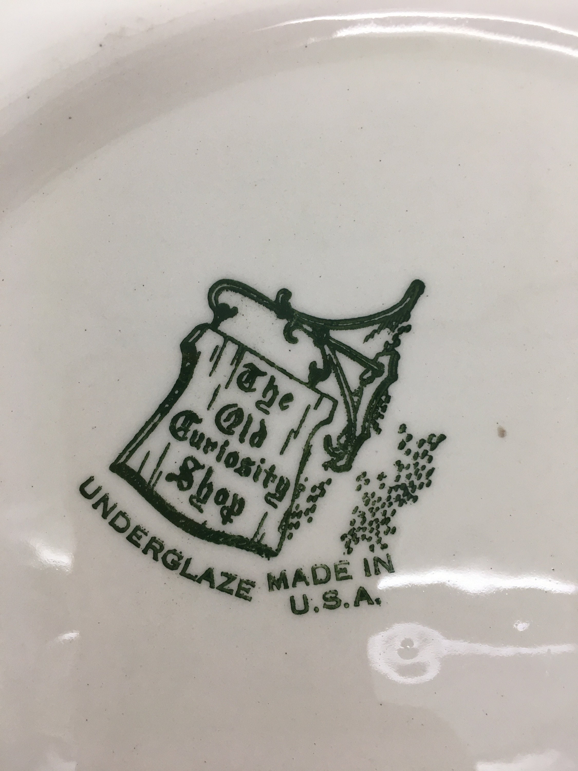 Vintage Royal China the Old Curiosity Shop 10 Dinner Plate. Made in the ...