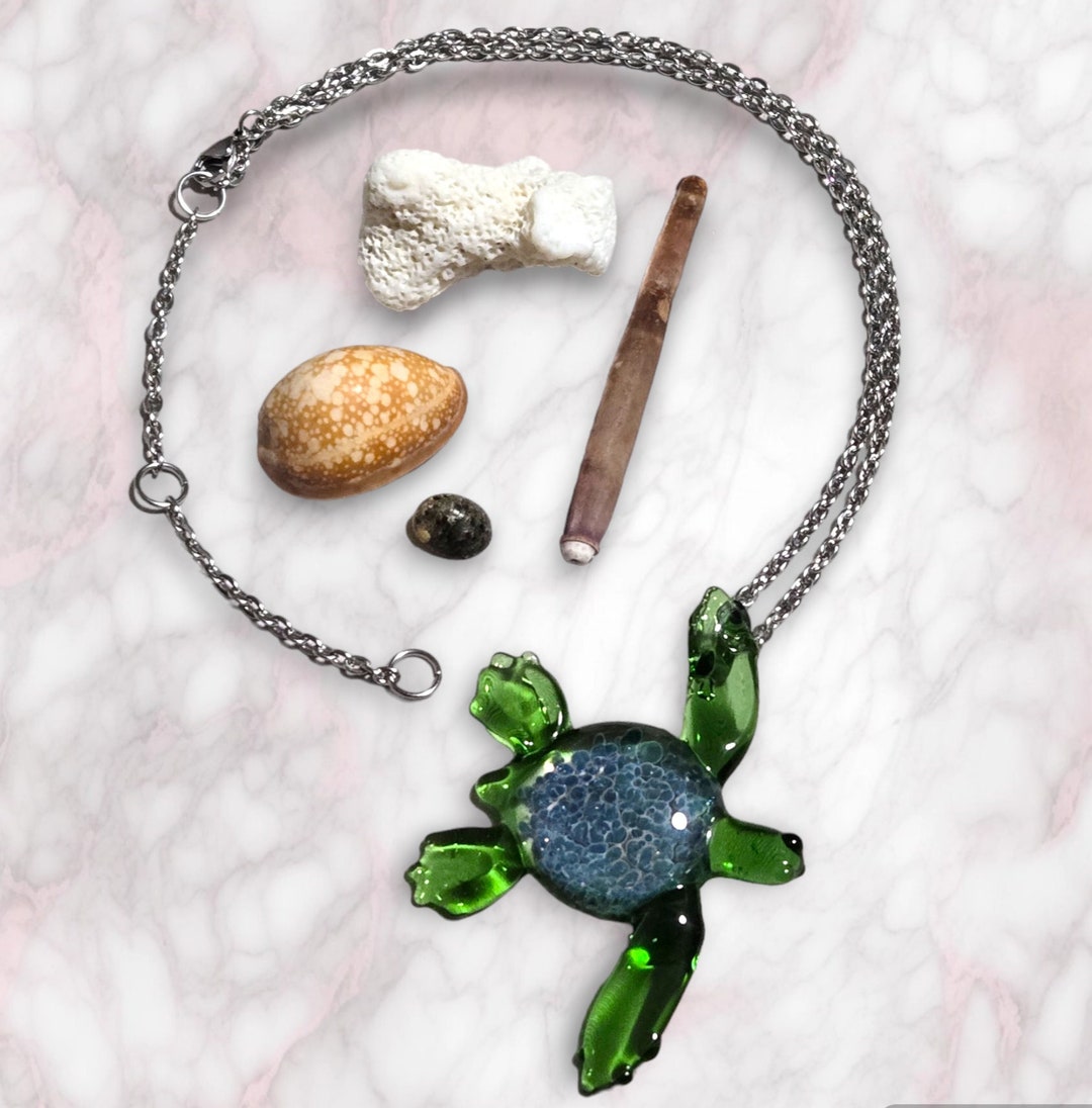 Green Sea Turtle Chain Necklace - Etsy