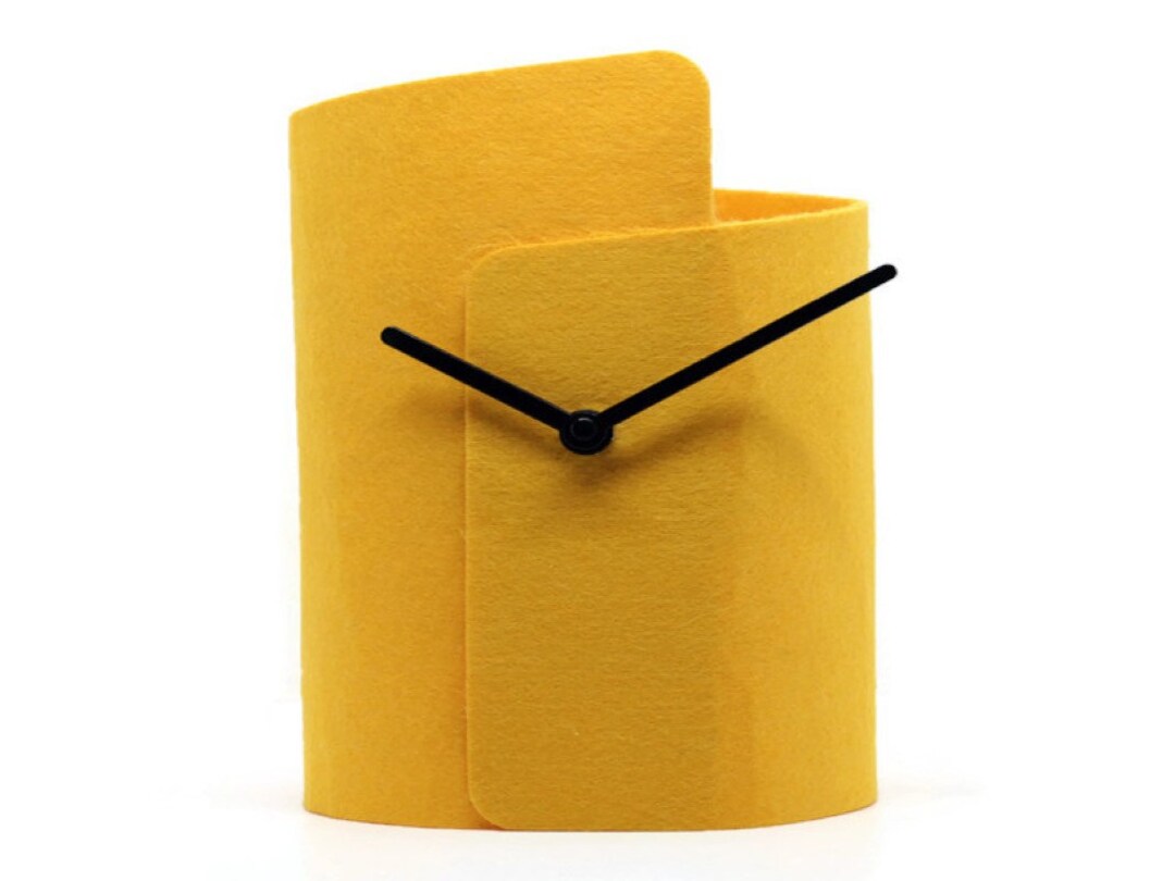 Minimalist Felt Desk Clock Noiseless Wooden Design Silent Modern ...