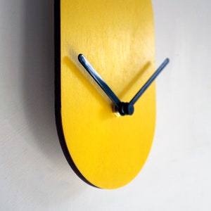 Very Small Minimalist Wooden Wall Clock Quiet, No Ticking Modern Clocks ...