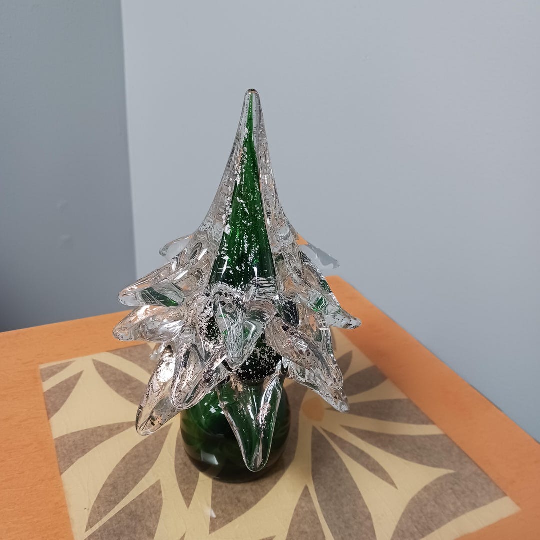 Vintage Green/clear/silver Fleck Glass Christmas Tree (unbranded) - Etsy
