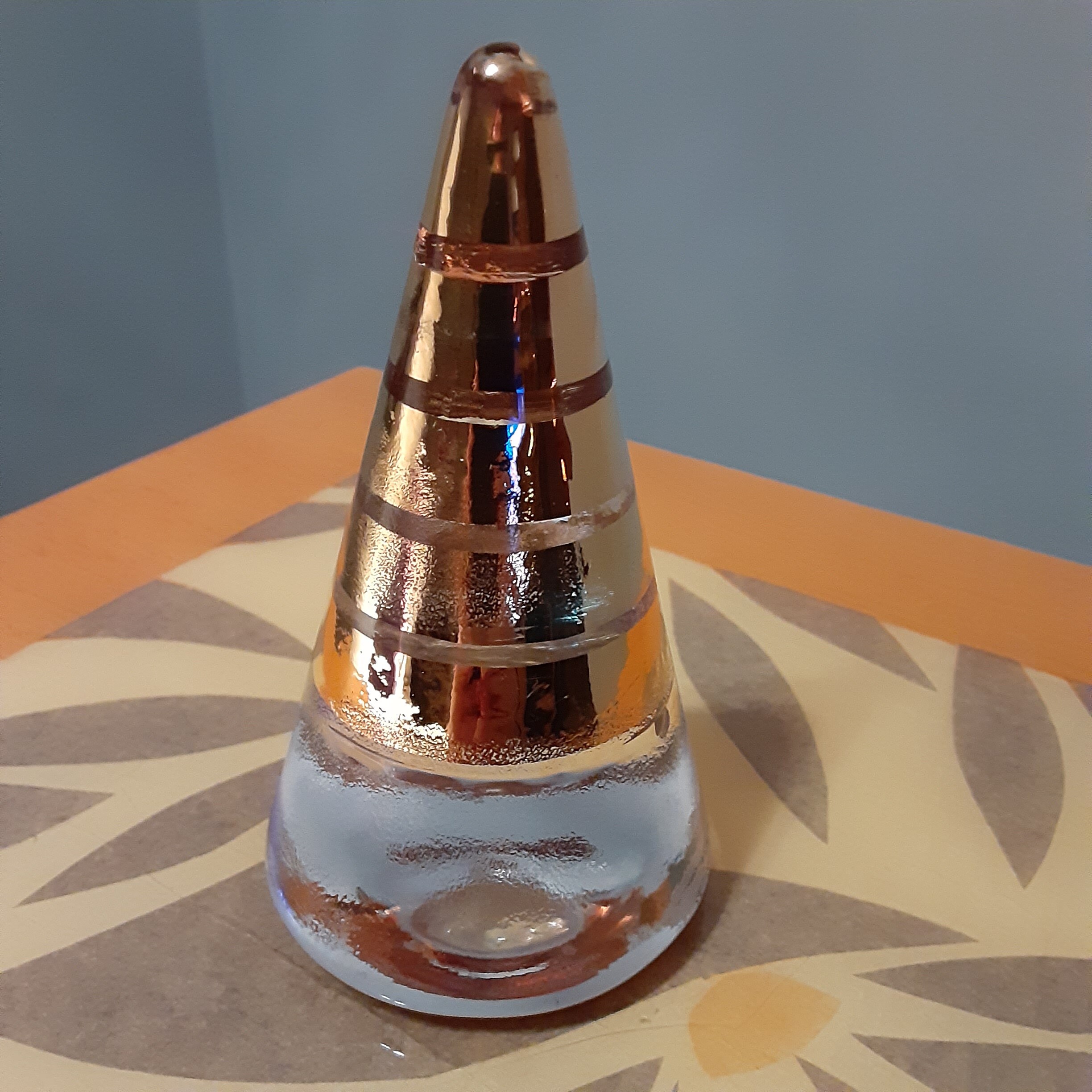 Kosta Boda noel Santa Gold Stripe Tree Designed by Anna Ehrner signed ...