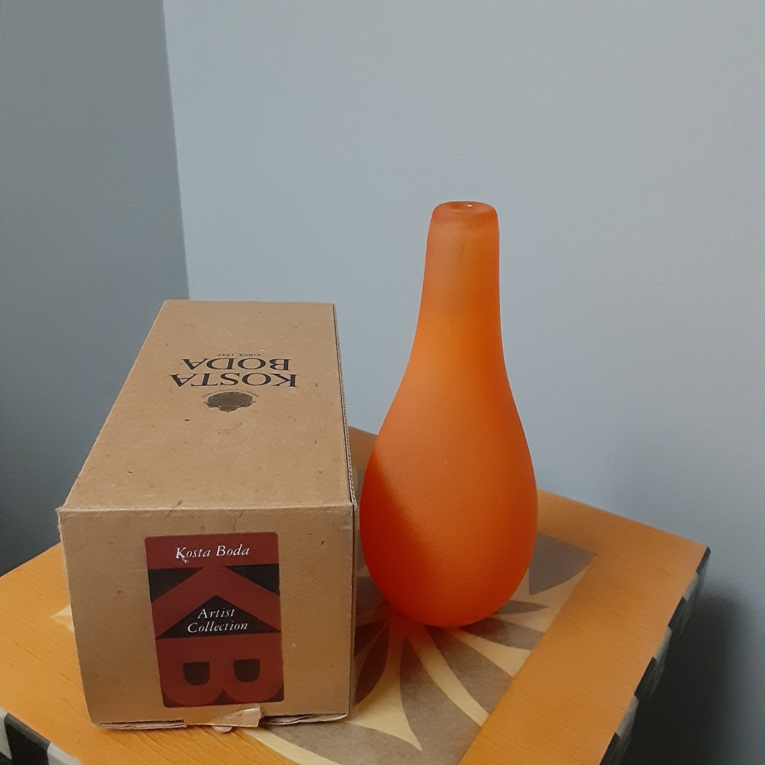 Kosta Boda (artist Collection) "naturalis" Bottle - ( Signed by Gunnel Sahlin W Label and Box ...