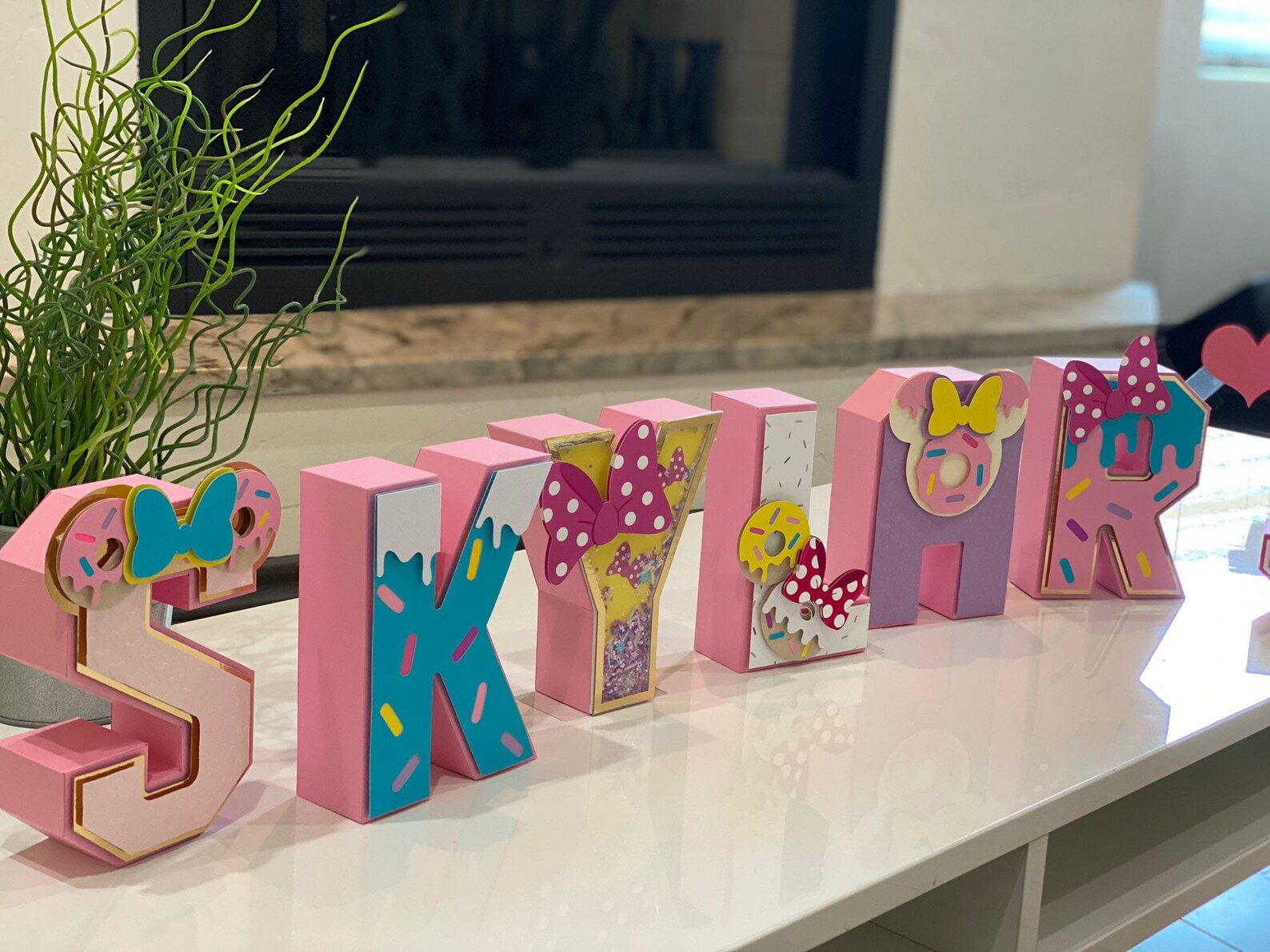 Minnie Mouse Donut Shaker Cake Topper / Minnie Donut Topper/ | Etsy