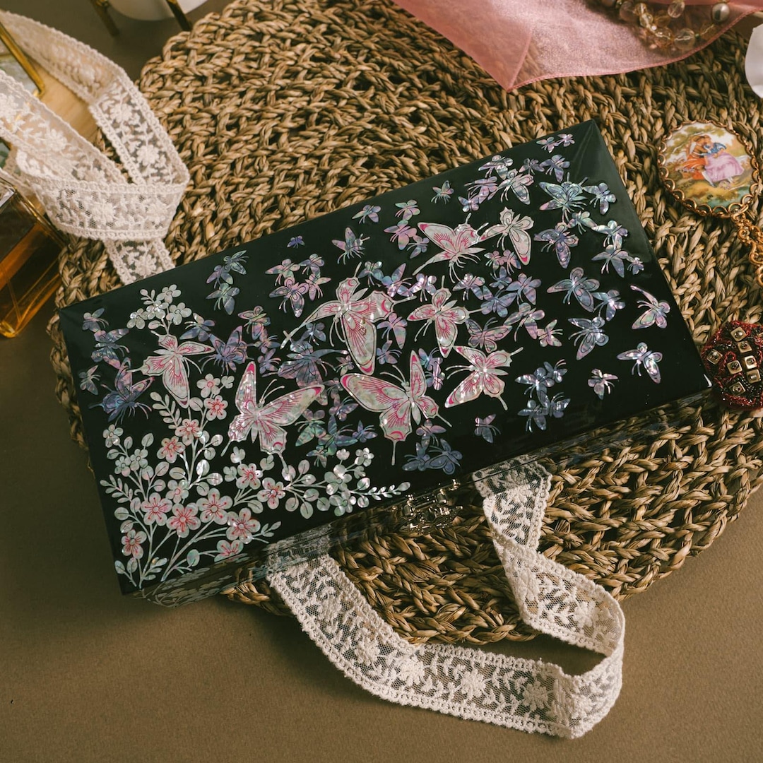 Exquisite FEBRUARY MOUNTAIN Mother of Pearl Jewelry Box: Korean ...