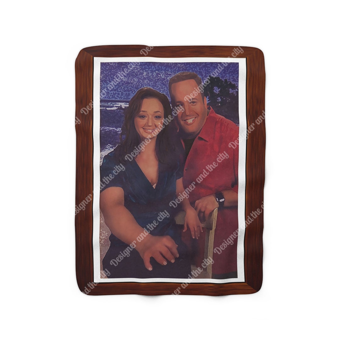 Doug and Carrie Portrait Fleece Blanket, the King of Queens Blanket ...