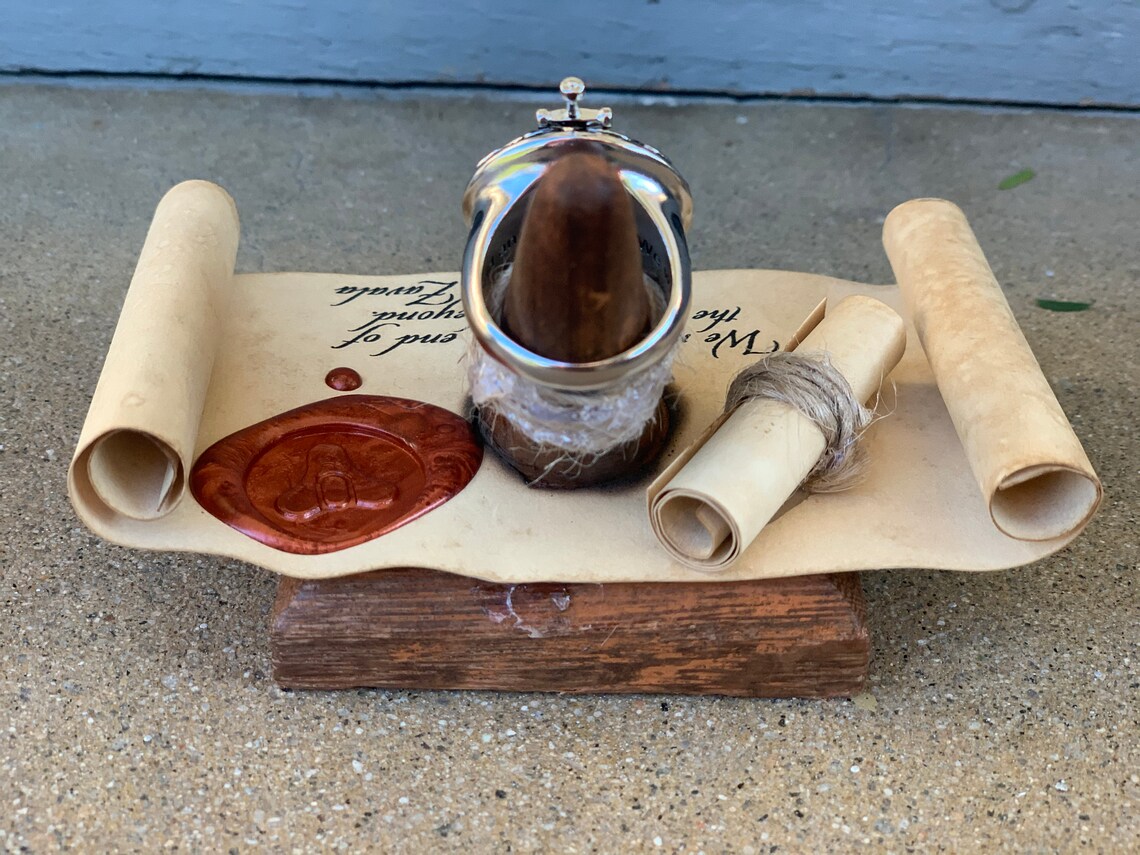 Display for Destiny 2 Raid Ring - Etsy